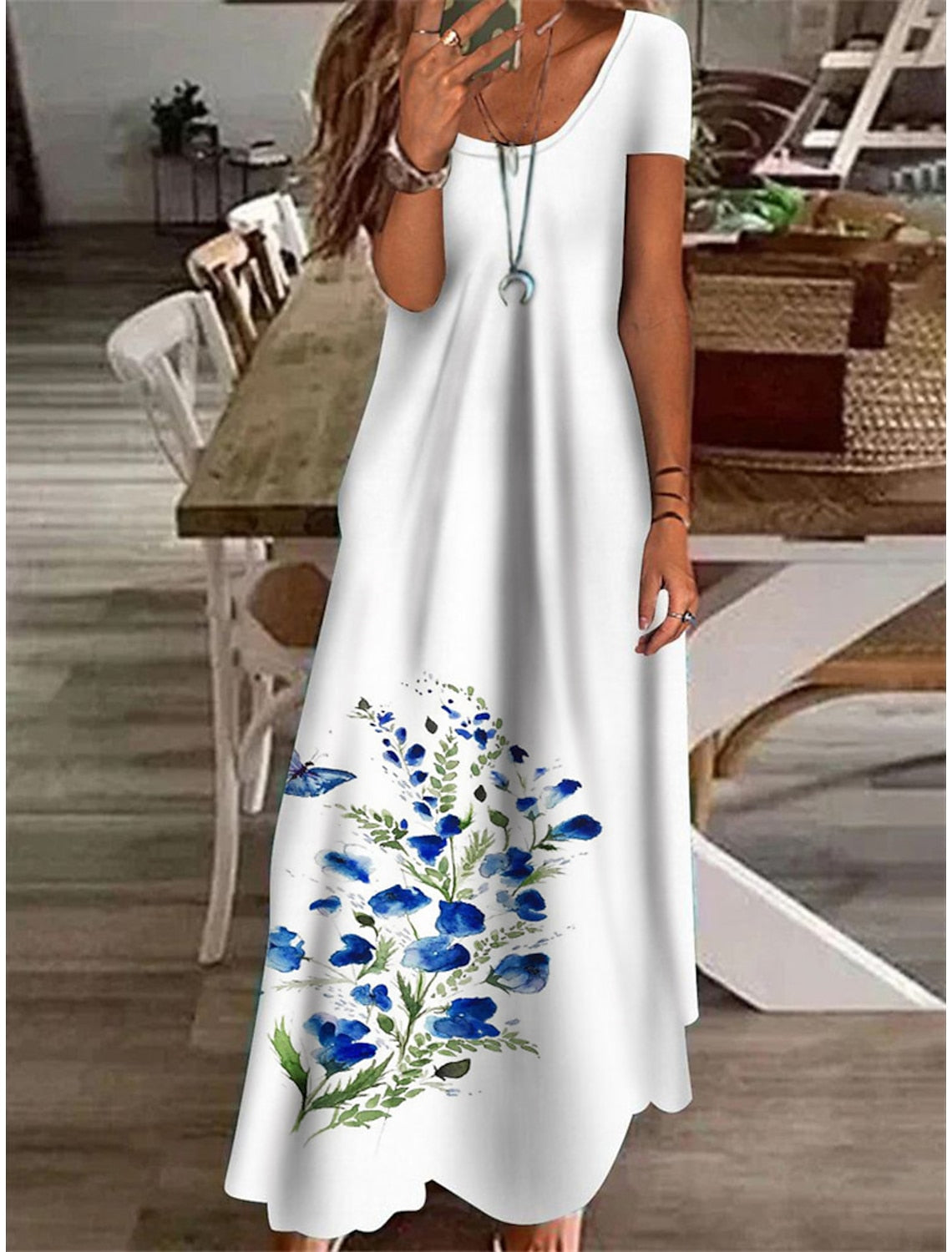 Sommerliches Maxikleid für Damen von Luitgard – Blumenmuster – berg-feldt