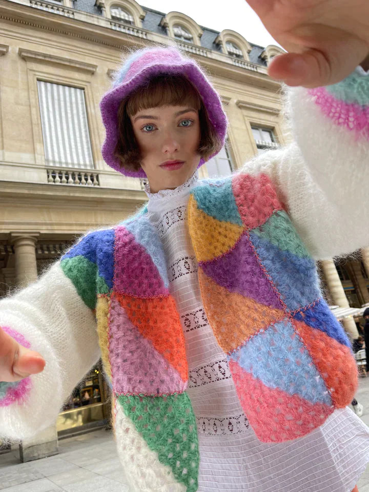 Berg-Feldt | Bunte Strickpullover – berg-feldt